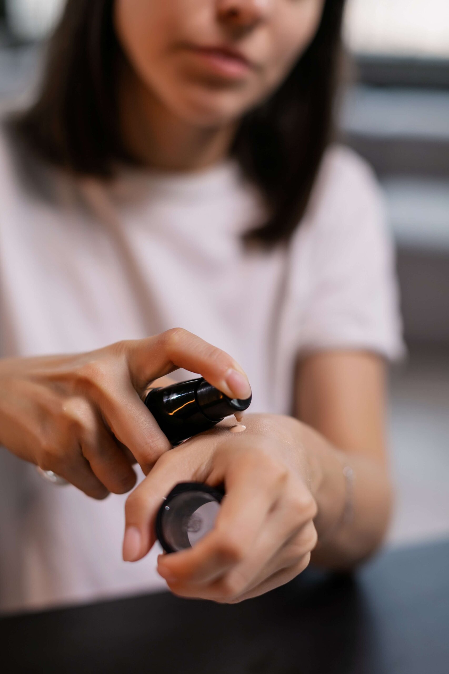 Choosing the Right Foundation Finish for Your Skin - Free Bunni