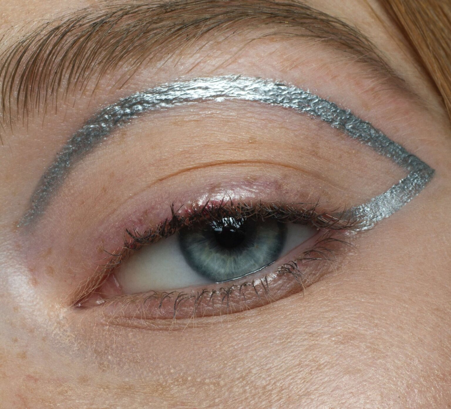 Celebrating Diversity in Eyelid Types and Makeup - Free Bunni